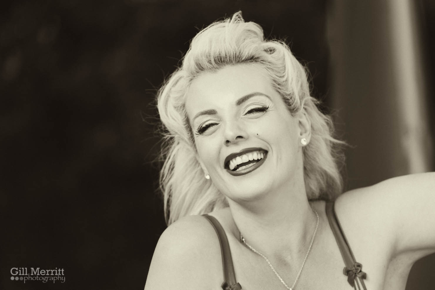Pin-up Girls – Gill Merritt Photography